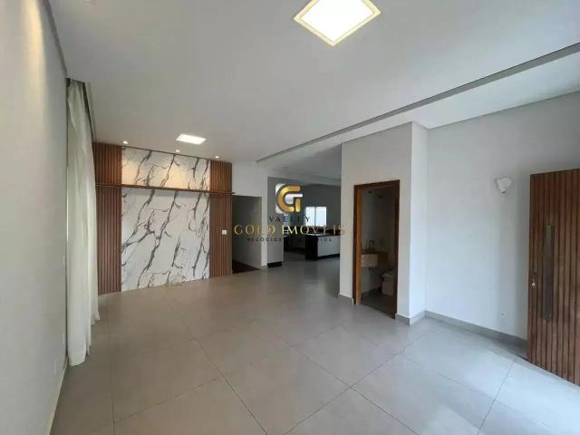 Casa / Sobrado para Locação em São José dos Campos/SP Urbanova 5 Quartos