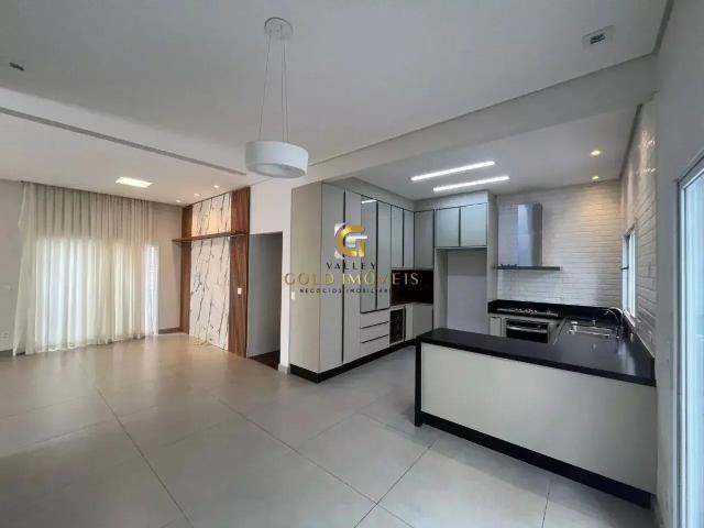 Casa / Sobrado para Locação em São José dos Campos/SP Urbanova 5 Quartos