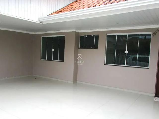 Casa / Sobrado para Locação em São José dos Pinhais/PR Afonso Pena 2 Quartos
