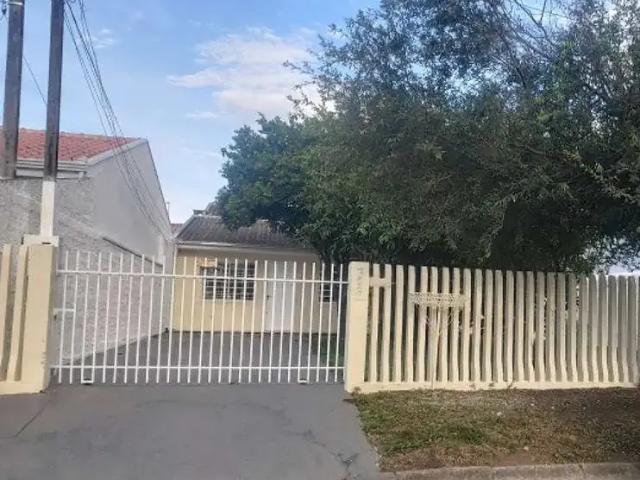 Casa / Sobrado para Locação em São José dos Pinhais/PR Afonso Pena 2 Quartos
