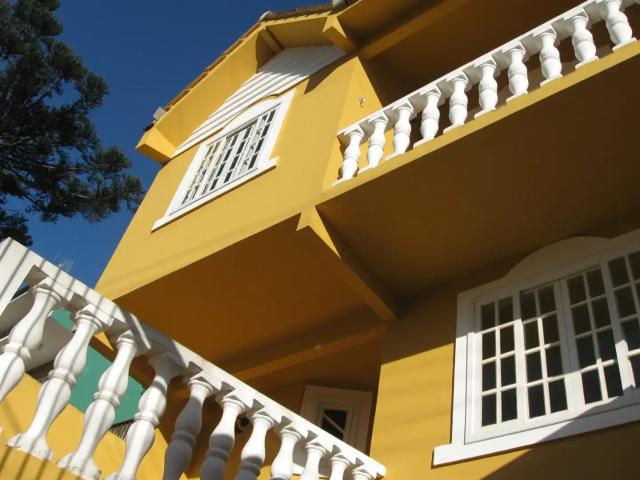 Casa / Sobrado para Locação em São José dos Pinhais/PR Centro 3 Quartos