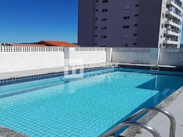 Casa / Sobrado para Locação em São José/SC Barreiros 2 Quartos