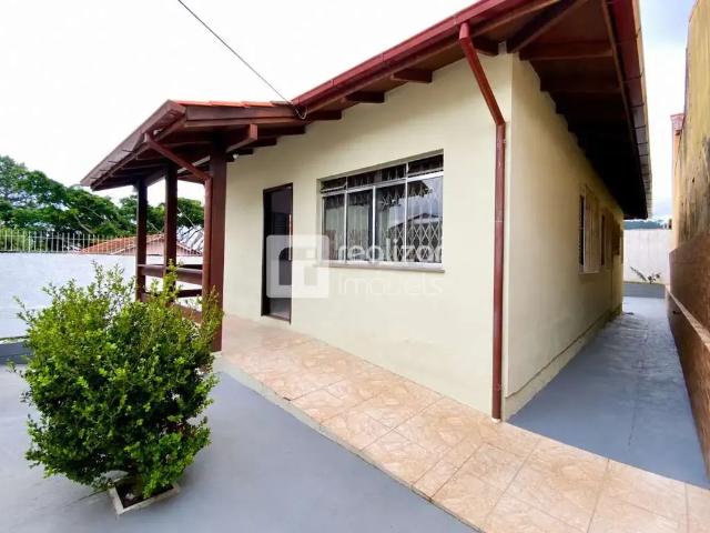 Casa / Sobrado para Locação em São José/SC Bela Vista 3 Quartos