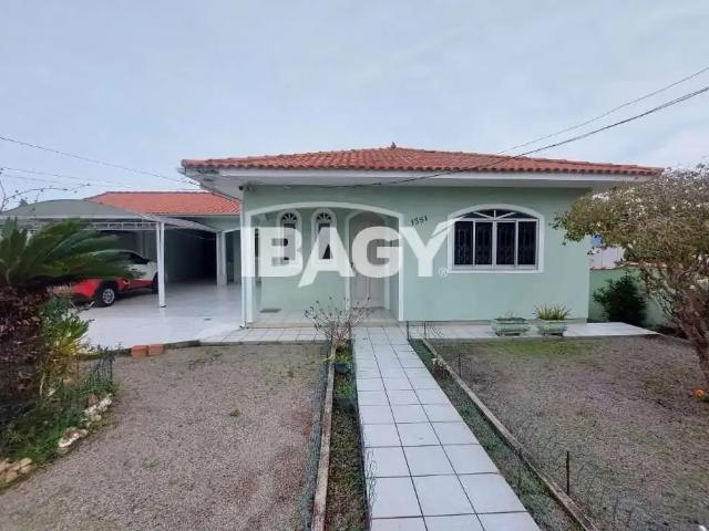 Casa / Sobrado para Locação em São José/SC Fazenda Santo Antônio 3 Quartos