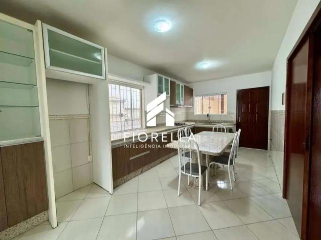 Casa / Sobrado para Locação em São José/SC Forquilhas 2 Quartos