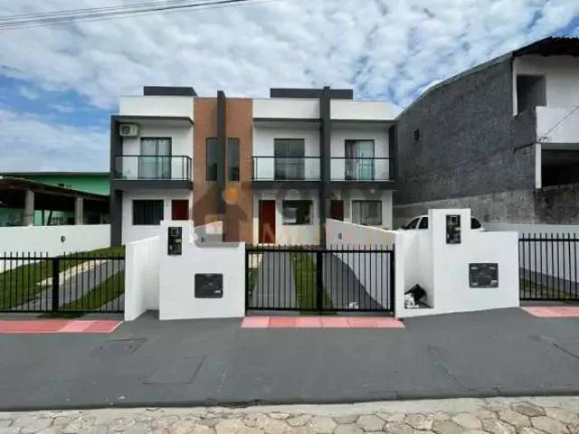 Casa / Sobrado para Locação em São José/SC Ipiranga 2 Quartos