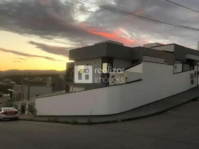 Casa / Sobrado para Locação em São José/SC Potecas 2 Quartos