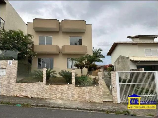 Casa / Sobrado para Locação em São José/SC Real Parque