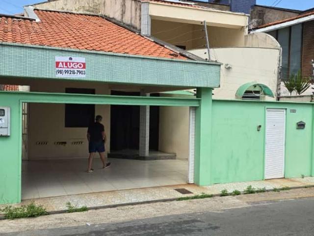 Casa / Sobrado para Venda em São Luís/MA Parque Shalon 3 Quartos