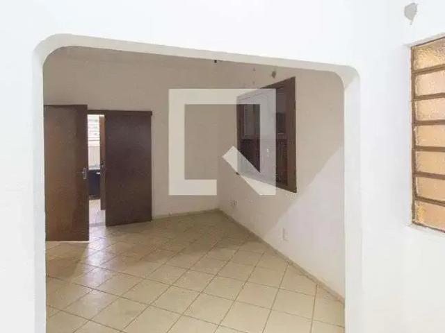 Casa / Sobrado para Locação em São Leopoldo/RS Centro 2 Quartos