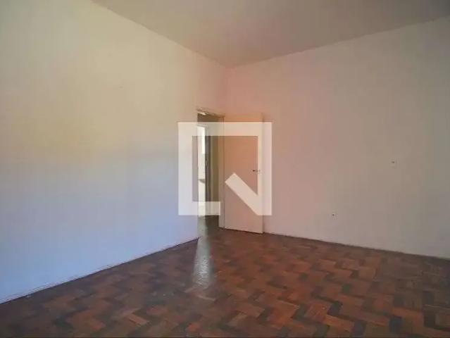 Casa / Sobrado para Locação em São Leopoldo/RS Centro 2 Quartos