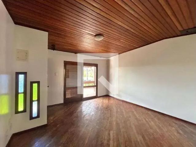 Casa / Sobrado para Locação em São Leopoldo/RS Feitoria 3 Quartos