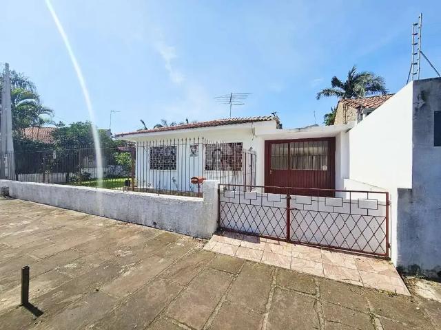 Casa / Sobrado para Locação em São Leopoldo/RS Fião 3 Quartos