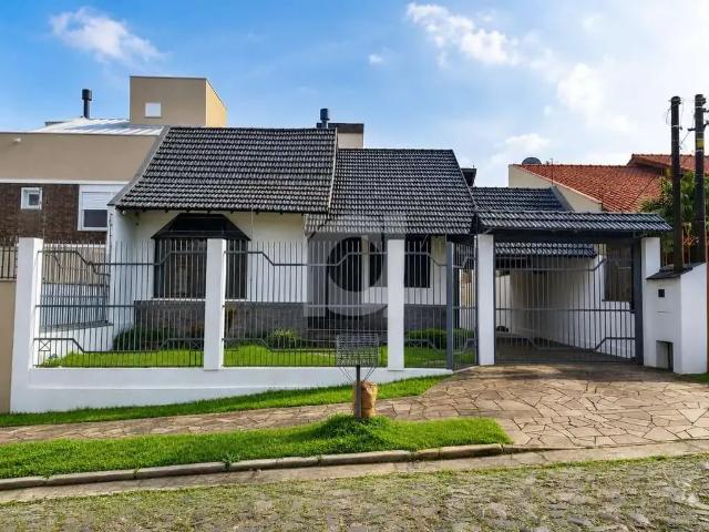 Casa / Sobrado para Locação em São Leopoldo/RS Jardim América 3 Quartos