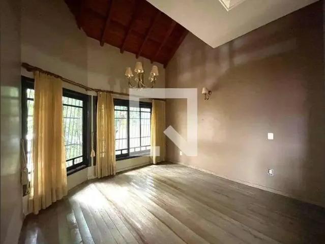 Casa / Sobrado para Locação em São Leopoldo/RS Jardim América 4 Quartos