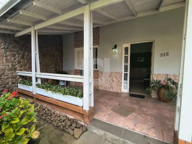 Casa / Sobrado para Locação em São Leopoldo/RS Pinheiro 2 Quartos