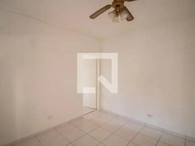 Casa / Sobrado para Locação em São Paulo/SP Cachoeirinha 2 Quartos