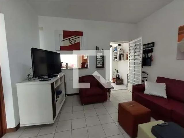 Casa / Sobrado para Locação em São Paulo/SP Cambuci 4 Quartos