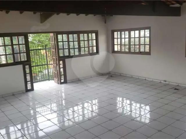 Casa / Sobrado para Locação em São Paulo/SP Campo Belo 4 Quartos