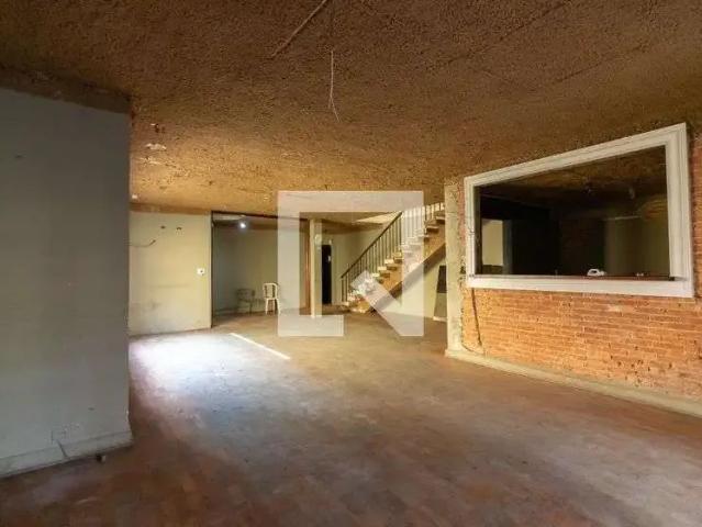 Casa / Sobrado para Locação em São Paulo/SP Campo Belo 4 Quartos