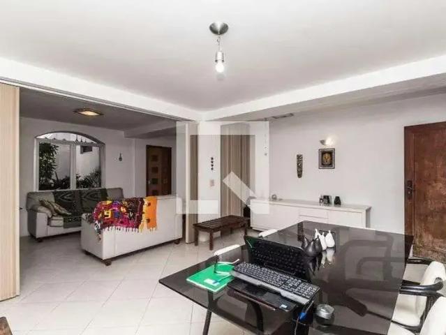 Casa / Sobrado para Locação em São Paulo/SP Campo Belo 4 Quartos