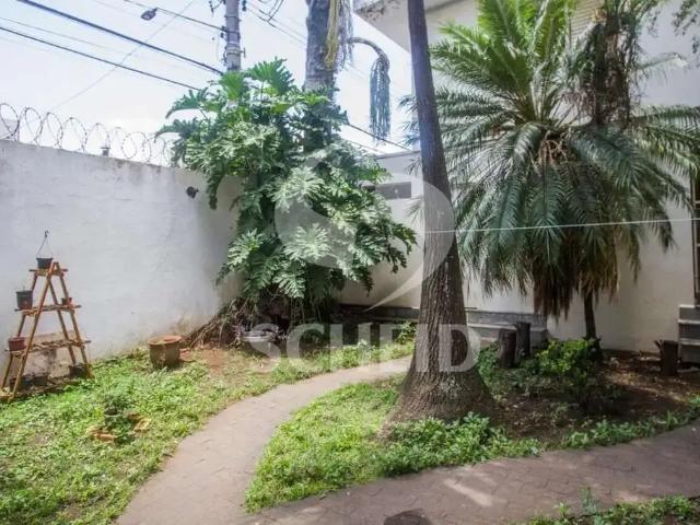 Casa / Sobrado para Locação em São Paulo/SP Campo Belo 5 Quartos