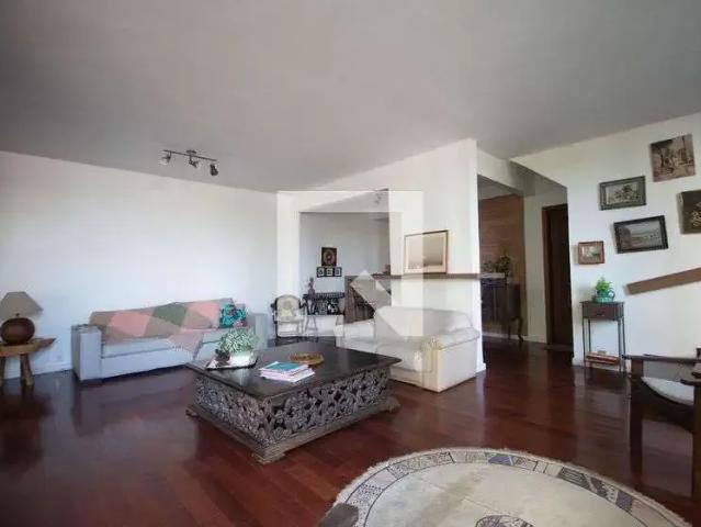 Casa / Sobrado para Locação em São Paulo/SP Campo Belo 1 Quartos