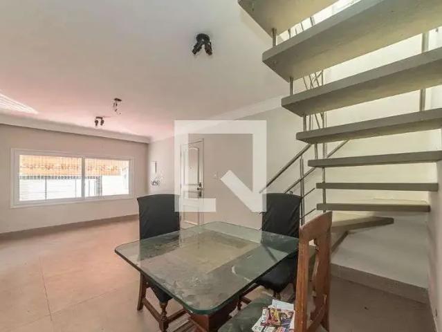 Casa / Sobrado para Locação em São Paulo/SP Campo Belo 2 Quartos