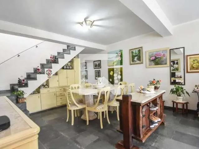 Casa / Sobrado para Locação em São Paulo/SP Campo Belo 3 Quartos
