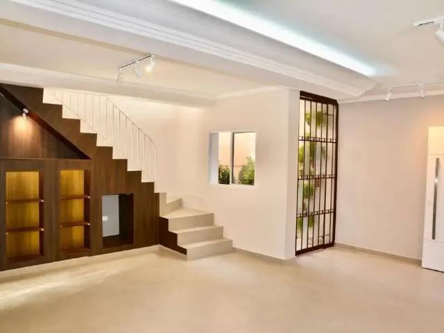 Casa / Sobrado para Locação em São Paulo/SP Campo Belo 3 Quartos
