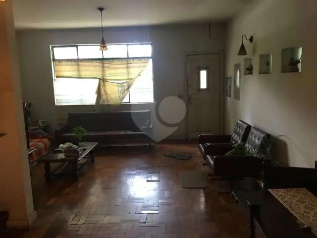 Casa / Sobrado para Locação em São Paulo/SP Campo Belo 3 Quartos