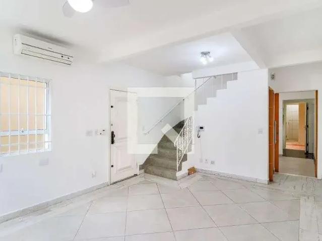 Casa / Sobrado para Locação em São Paulo/SP Campo Belo 3 Quartos