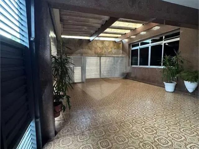 Casa / Sobrado para Locação em São Paulo/SP Campo Belo 3 Quartos