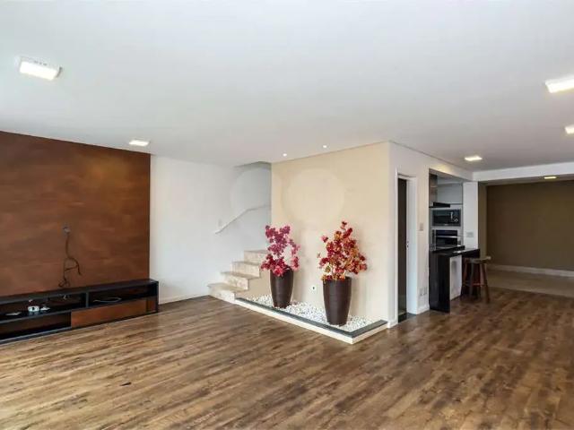 Casa / Sobrado para Locação em São Paulo/SP Campo Belo 3 Quartos
