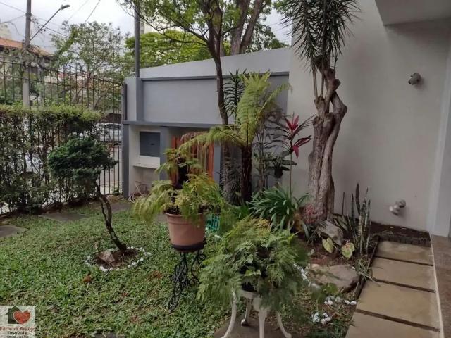 Casa / Sobrado para Locação em São Paulo/SP Campo Belo 3 Quartos
