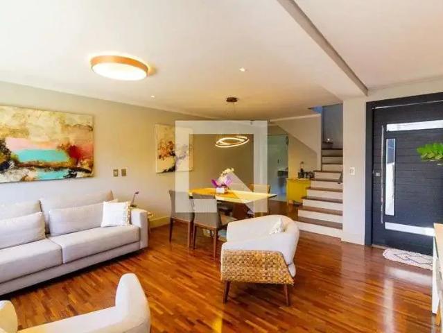 Casa / Sobrado para Locação em São Paulo/SP Campo Belo 3 Quartos