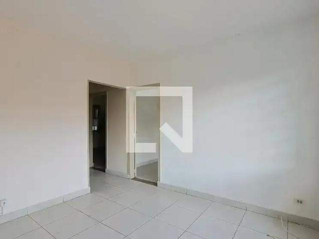 Casa / Sobrado para Locação em São Paulo/SP Campo Limpo 2 Quartos