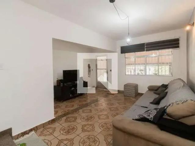 Casa / Sobrado para Locação em São Paulo/SP Cangaíba 3 Quartos
