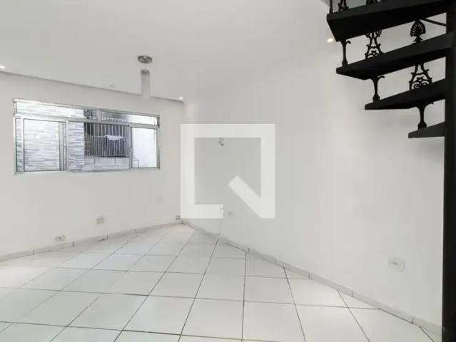 Casa / Sobrado para Locação em São Paulo/SP Cangaíba 1 Quartos