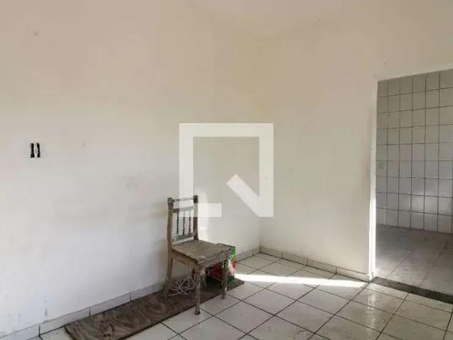 Casa / Sobrado para Locação em São Paulo/SP Cangaíba 2 Quartos