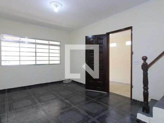 Casa / Sobrado para Locação em São Paulo/SP Cangaíba 2 Quartos