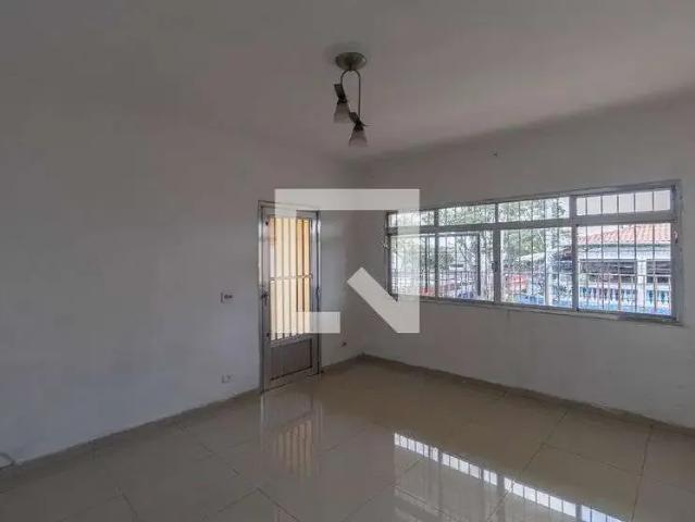 Casa / Sobrado para Locação em São Paulo/SP Cangaíba 2 Quartos