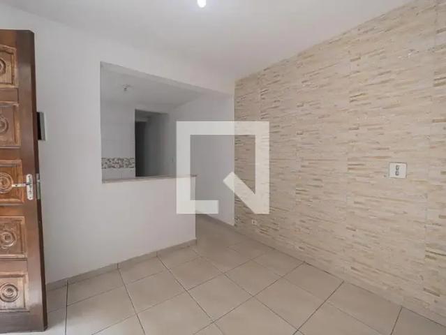 Casa / Sobrado para Locação em São Paulo/SP Cangaíba 2 Quartos