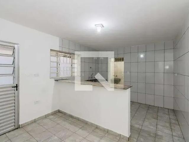 Casa / Sobrado para Locação em São Paulo/SP Cangaíba 2 Quartos