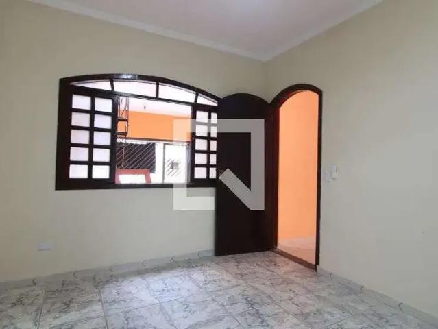 Casa / Sobrado para Locação em São Paulo/SP Cangaíba 4 Quartos