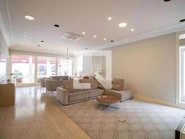 Casa / Sobrado para Locação em São Paulo/SP Casa Verde 5 Quartos