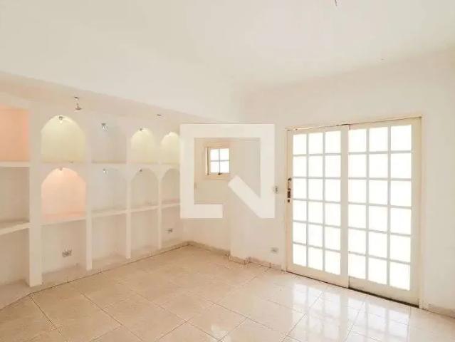 Casa / Sobrado para Locação em São Paulo/SP Casa Verde 1 Quartos