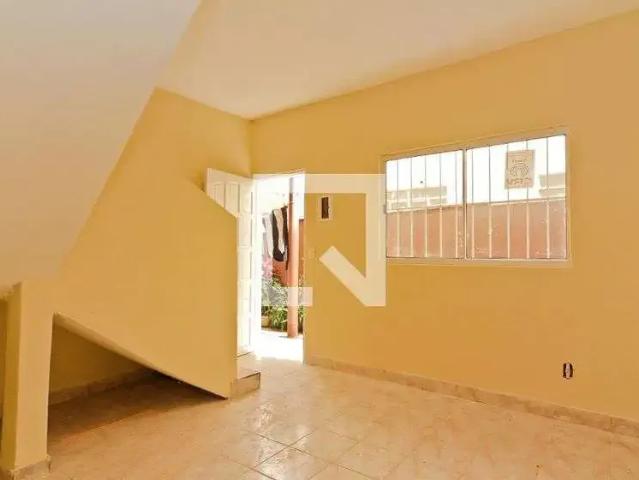 Casa / Sobrado para Locação em São Paulo/SP Casa Verde 2 Quartos