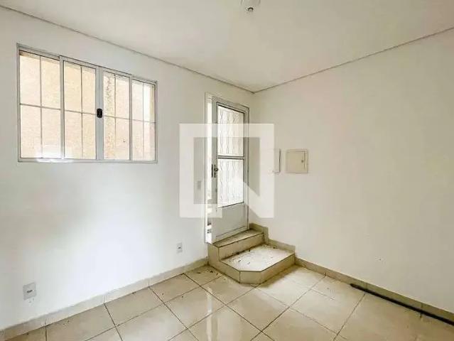 Casa / Sobrado para Locação em São Paulo/SP Casa Verde 2 Quartos