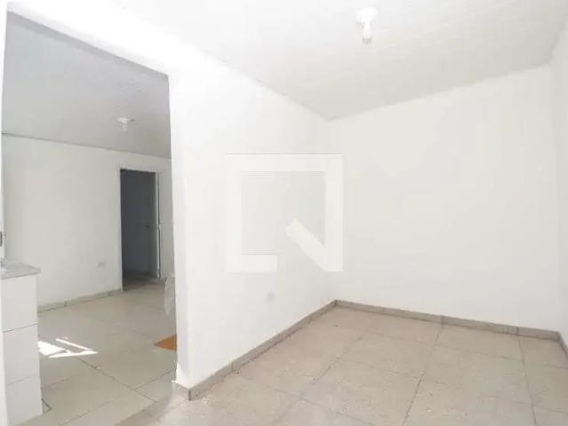 Casa / Sobrado para Locação em São Paulo/SP Casa Verde 2 Quartos